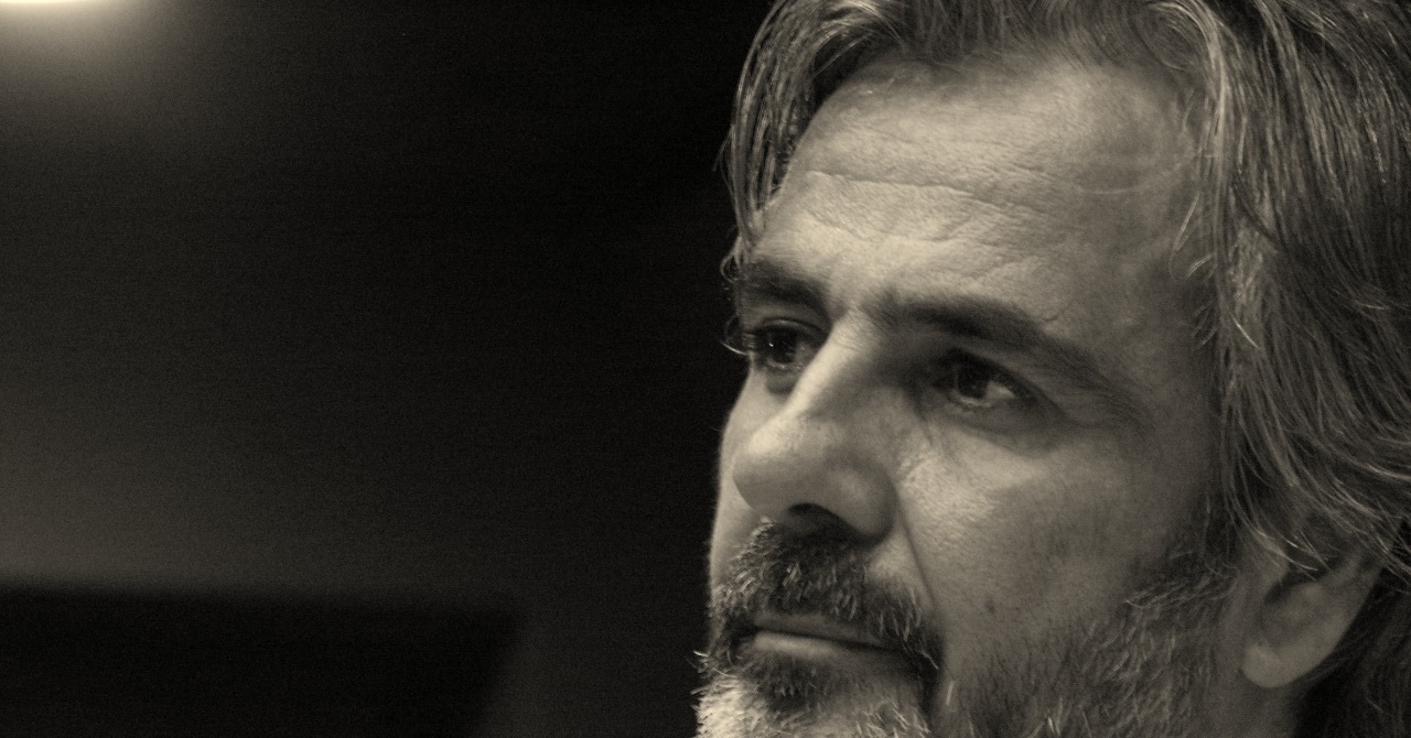 ΒΙΝΤΕΟ | Μένουμε Μέσα με τον Νίκο Αρβανίτη - Επεισόδιο 1: "Αισιοδοξία ...