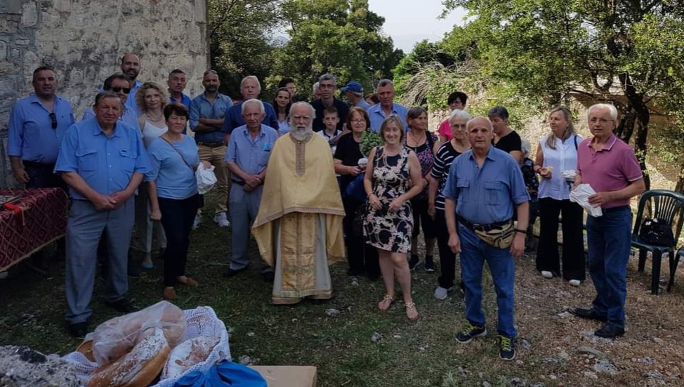 Γιόρτασαν τον Αγιο Ιωάννη στην μονη Βέλλιανης - Paramythia-online.gr