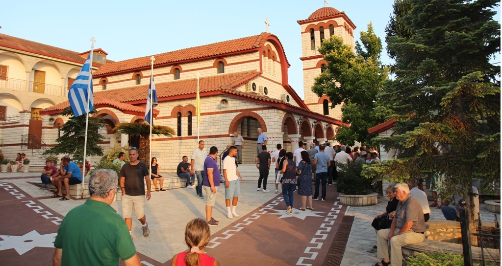 Απο τον εορτασμό της Αγίας Παρασκευής στην ομώνυμη Ιερά Μονή Πούντας ...