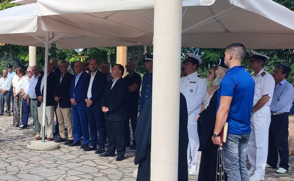 Τιμήθηκαν οι πεσόντες της μάχης της Μενίνας +Φωτογραφίες - Paramythia ...