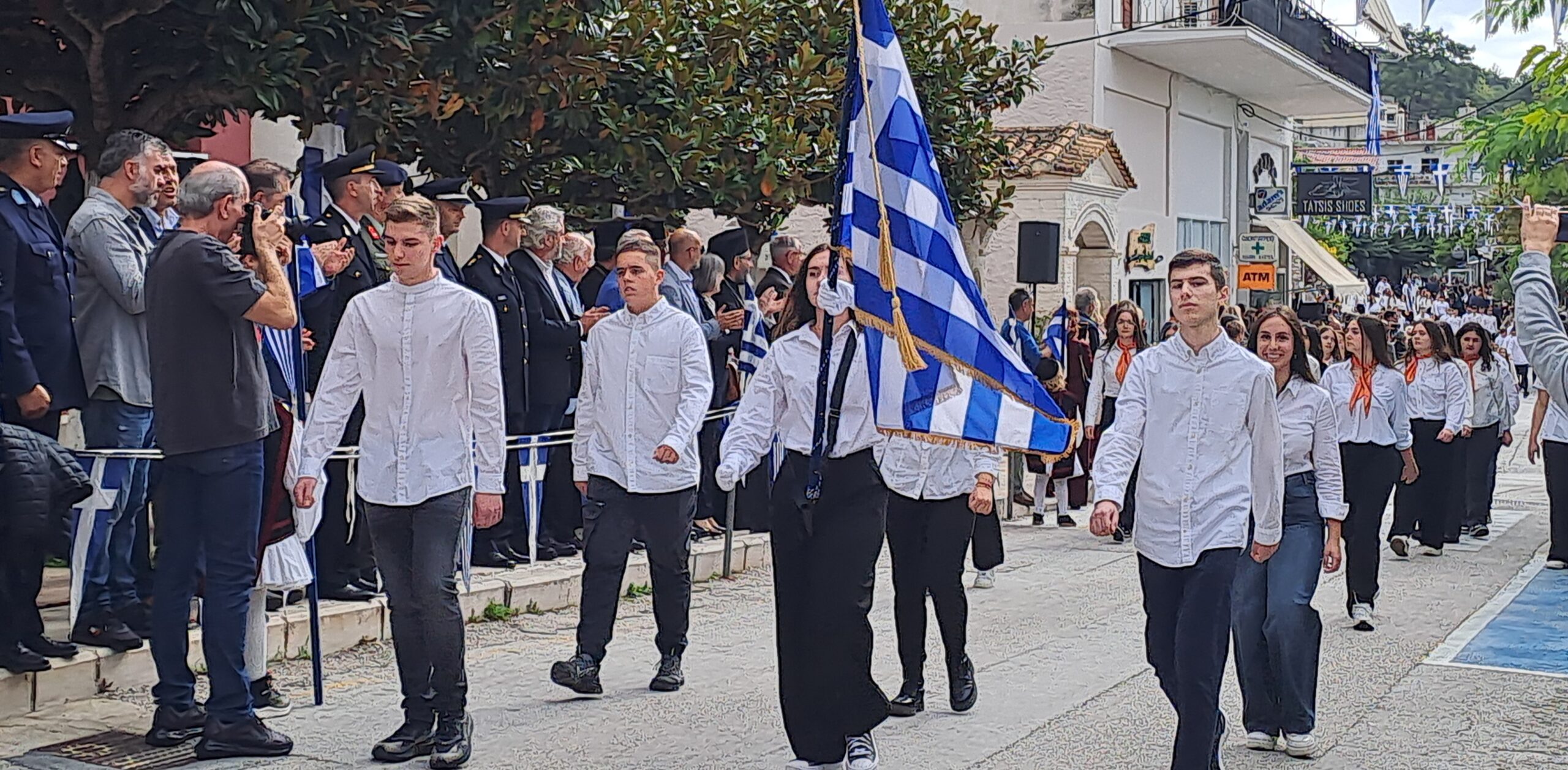 ΒΙΝΤΕΟ | Με λαμπρότητα η παρέλαση της 28ης Οκτωβρίου στην Παραμυθιά ...